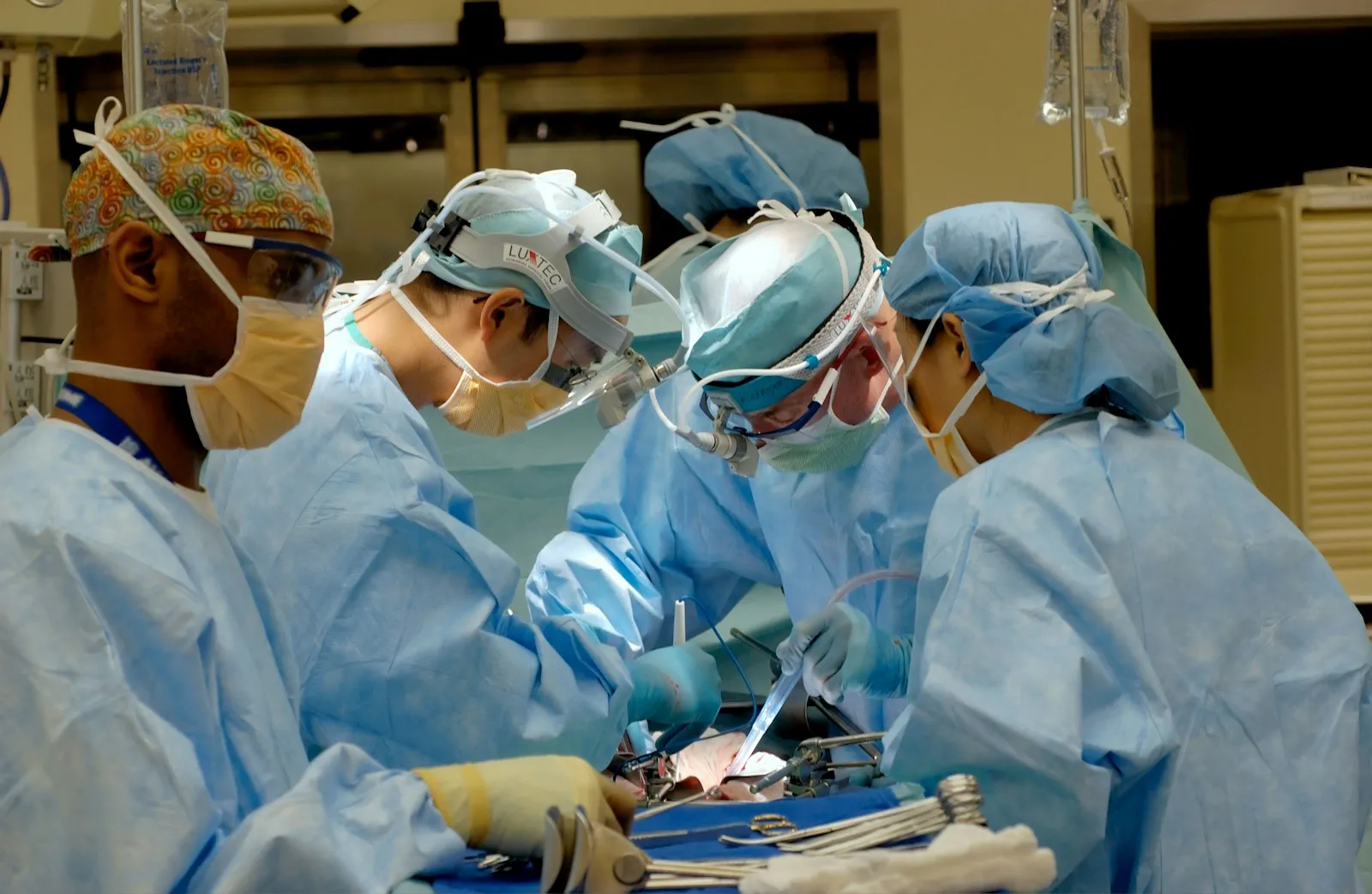 Why More Patients Are Choosing India for Advanced Surgeries - Santhora ...